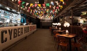 DLF CyberHub Gurgaon Guide: Restaurants, Metro, Timings | Trip Guru Go