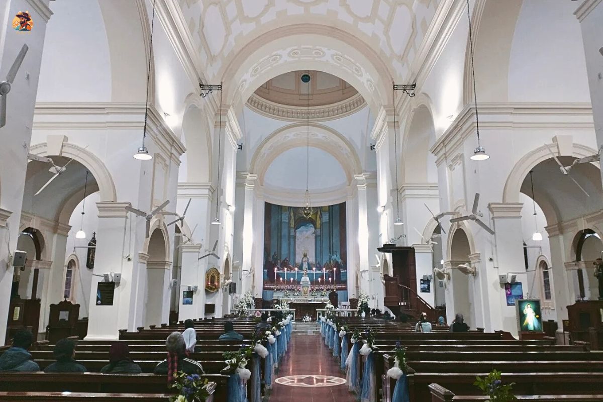 Sacred Heart Cathedral Delhi: Mass Timings and Nearest Metro | Trip Guru Go